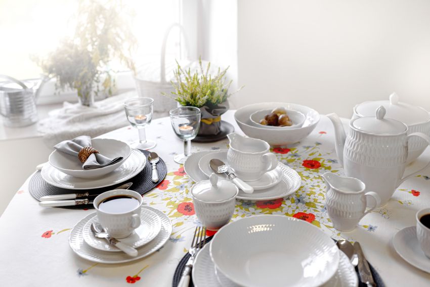 Serwis obiadowy dla 6 osób 25 el. Sofia biała 0001